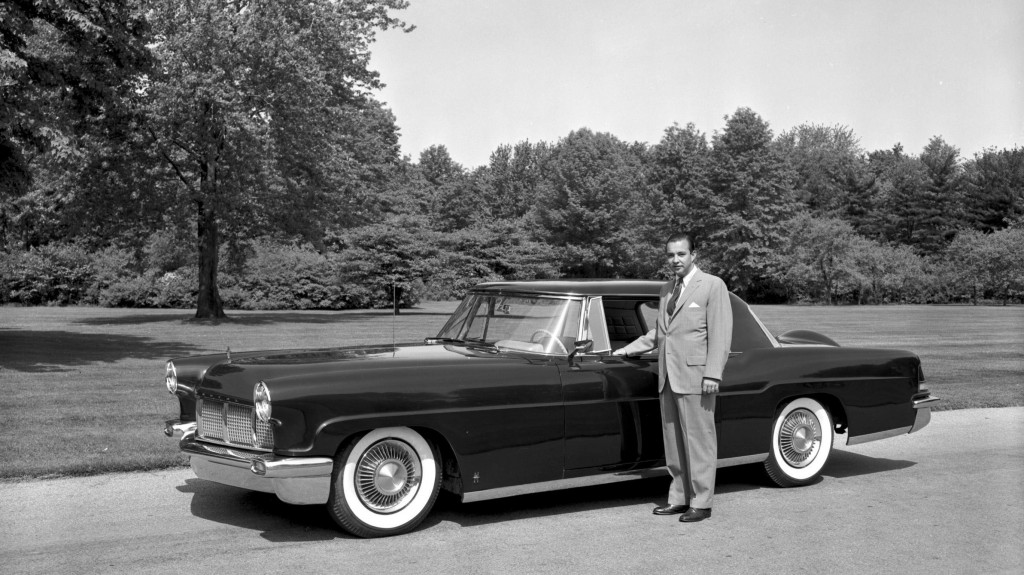 Ford Motor Company Director Emeritus William Clay Ford Dies at Age 88 ...