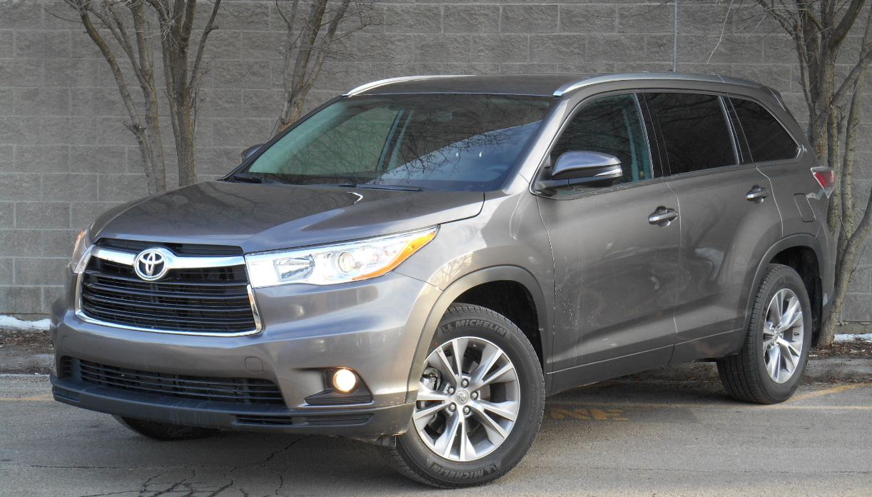 Test Drive: 2014 Toyota Highlander XLE | The Daily Drive | Consumer Guide®