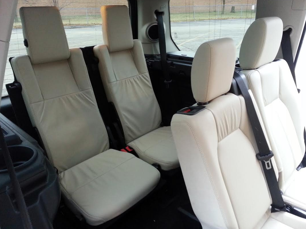 Test Drive: 2014 Land Rover LR4 | The Daily Drive | Consumer Guide®