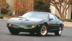 5 Most-Powerful American Cars of 1991 | The Daily Drive | Consumer Guide®