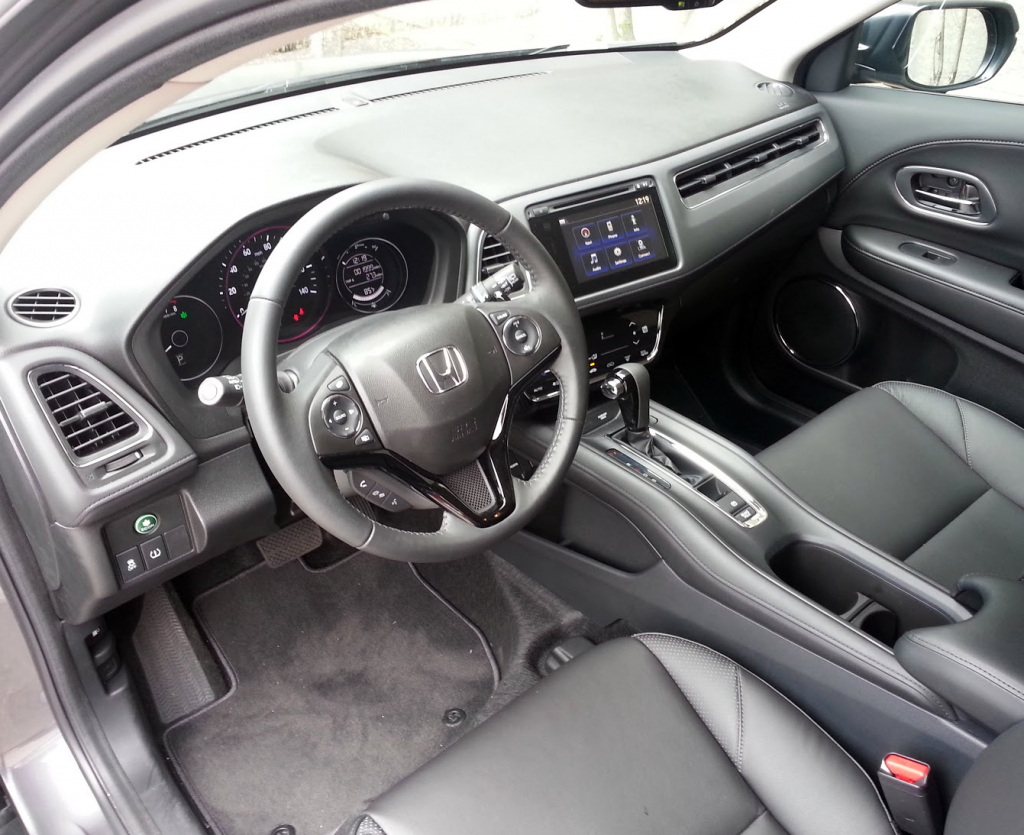 Test Drive: 2016 Honda HR-V EX-L | The Daily Drive | Consumer Guide®