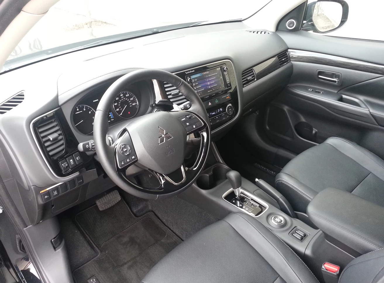 Test Drive: 2016 Mitsubishi Outlander GT | The Daily Drive | Consumer ...