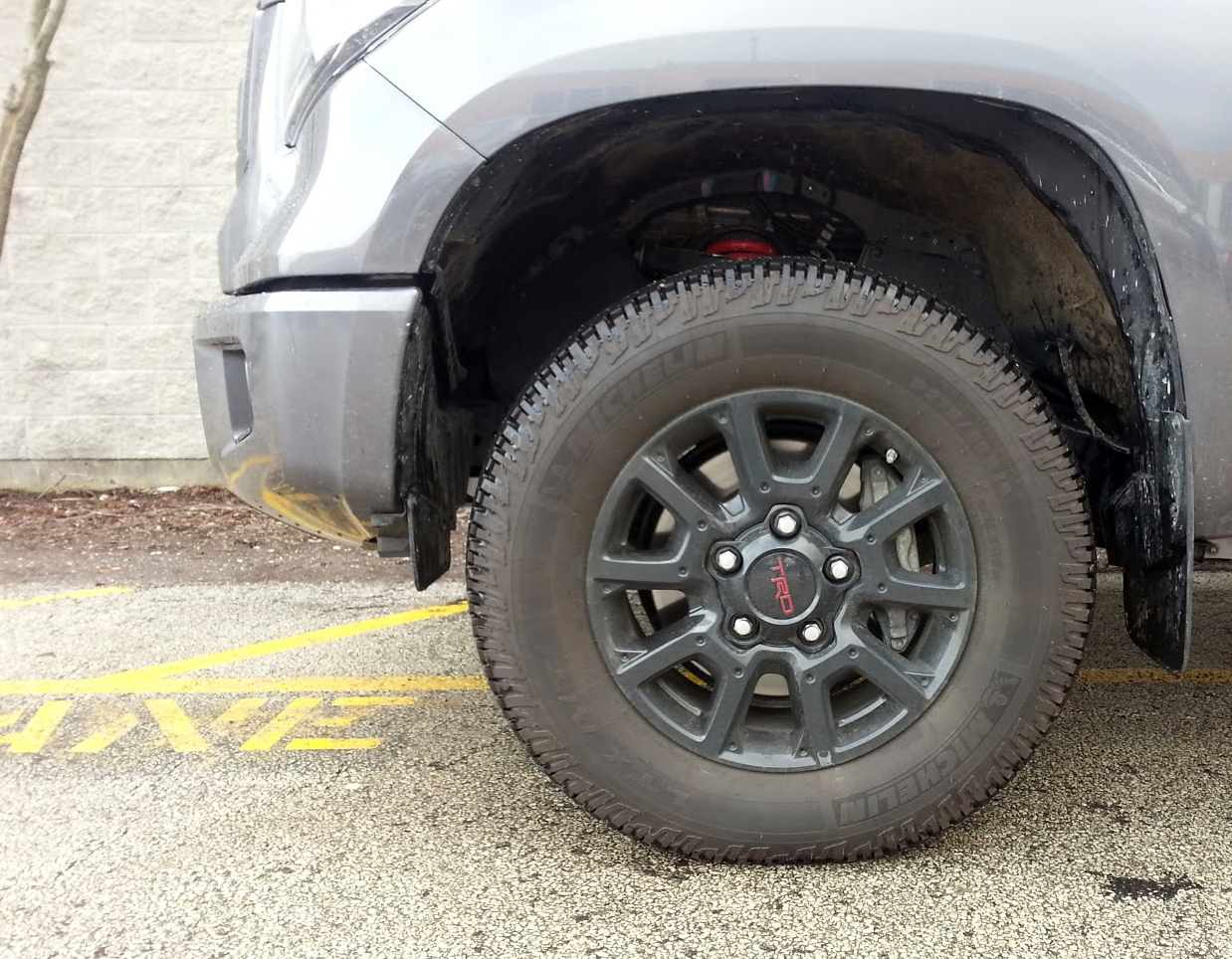 Test Drive: 2016 Toyota Tundra TRD Pro | The Daily Drive | Consumer Guide®