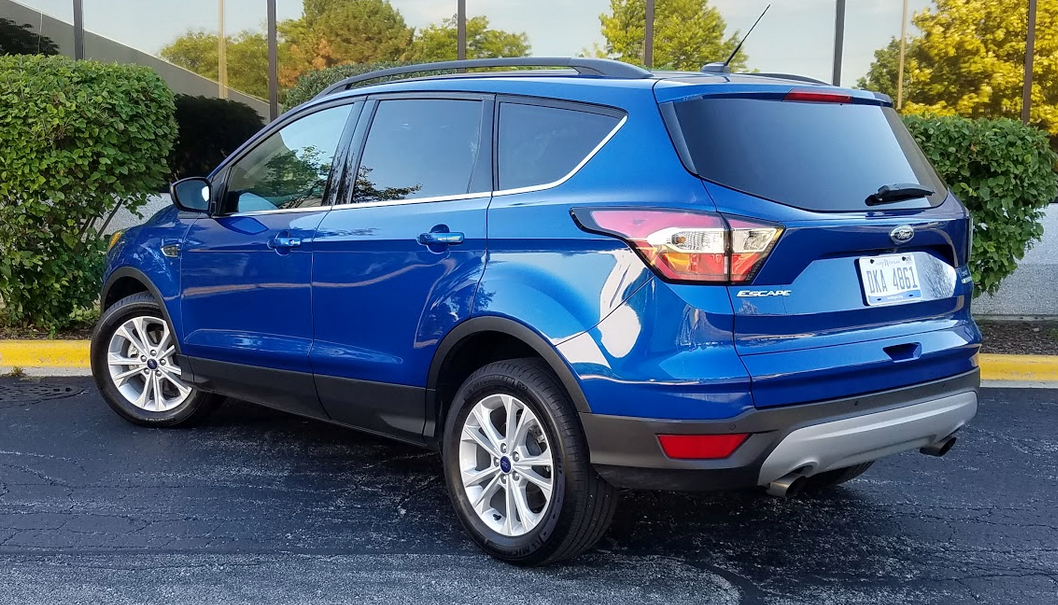 Test Drive: 2017 Ford Escape SE | The Daily Drive | Consumer Guide®