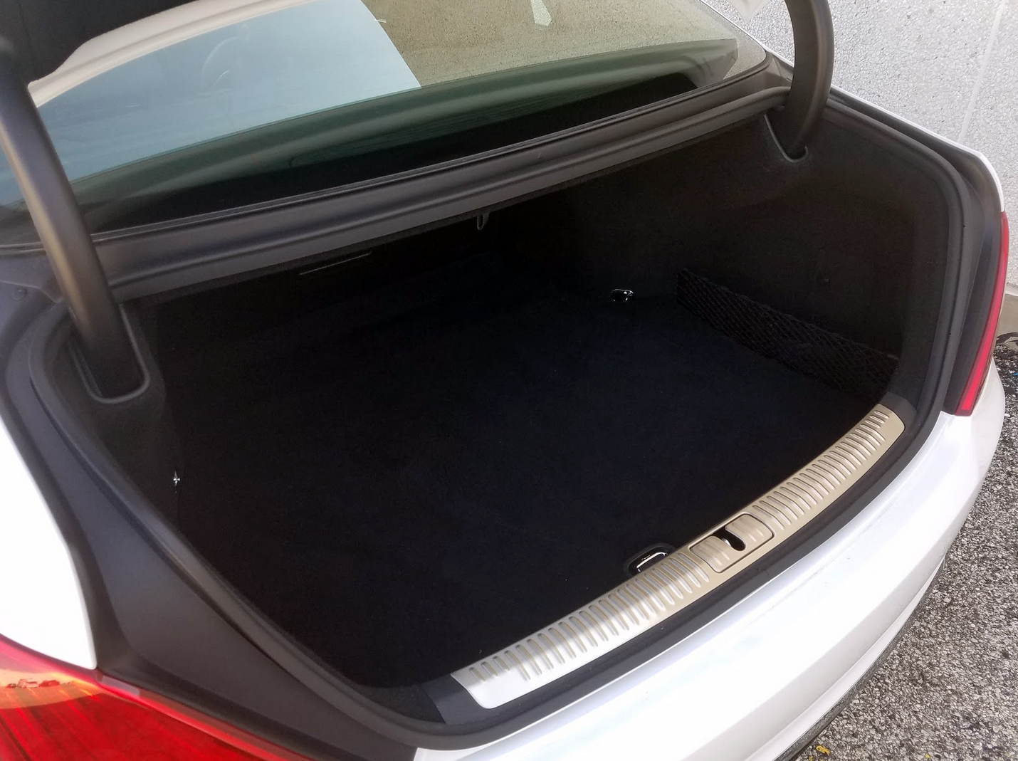 Test Drive: 2017 Genesis G90 3.3T | The Daily Drive | Consumer Guide®