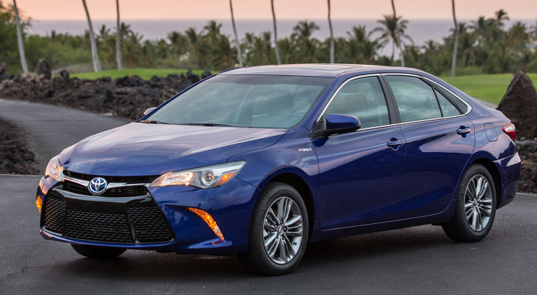 5 Best-Selling Cars and Crossovers of 2017 (So Far) | The Daily Drive ...