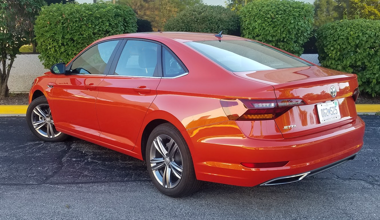 Test Drive: 2019 Volkswagen Jetta R-Line | The Daily Drive | Consumer ...