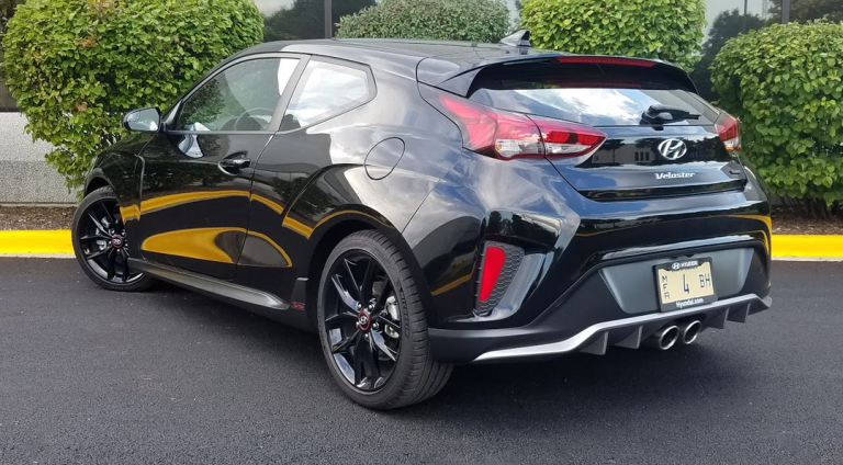 Test Drive: 2019 Hyundai Veloster R-Spec | The Daily Drive | Consumer ...