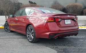 Test Drive: 2019 Nissan Altima Edition ONE | The Daily Drive | Consumer ...