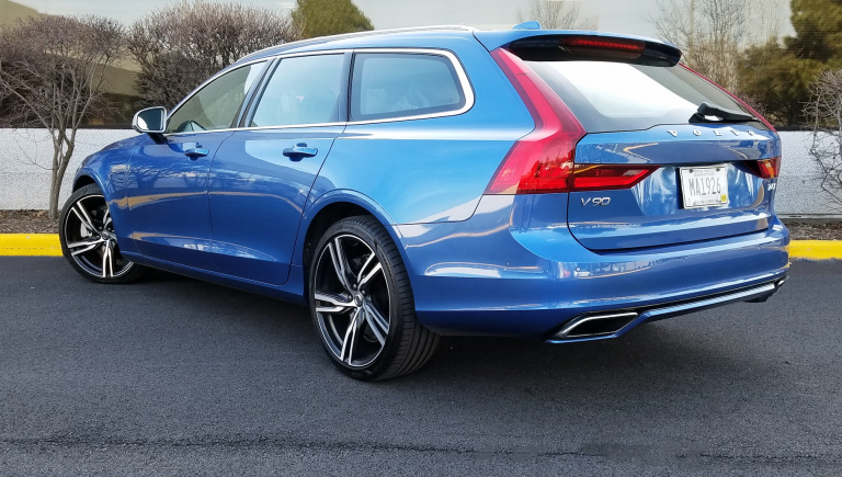 Quick Spin: 2019 Volvo V90 R-Design | The Daily Drive | Consumer Guide®