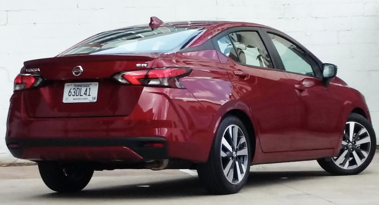 2020 Nissan Versa