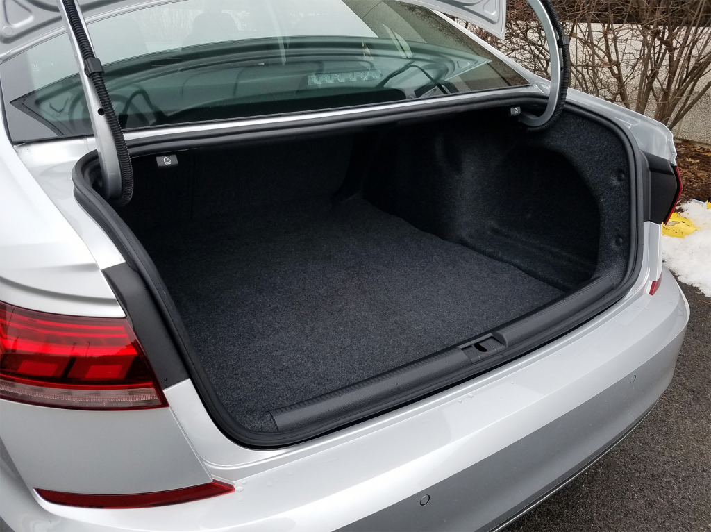 Test Drive: 2020 Volkswagen Passat 2.0T SEL | The Daily Drive ...