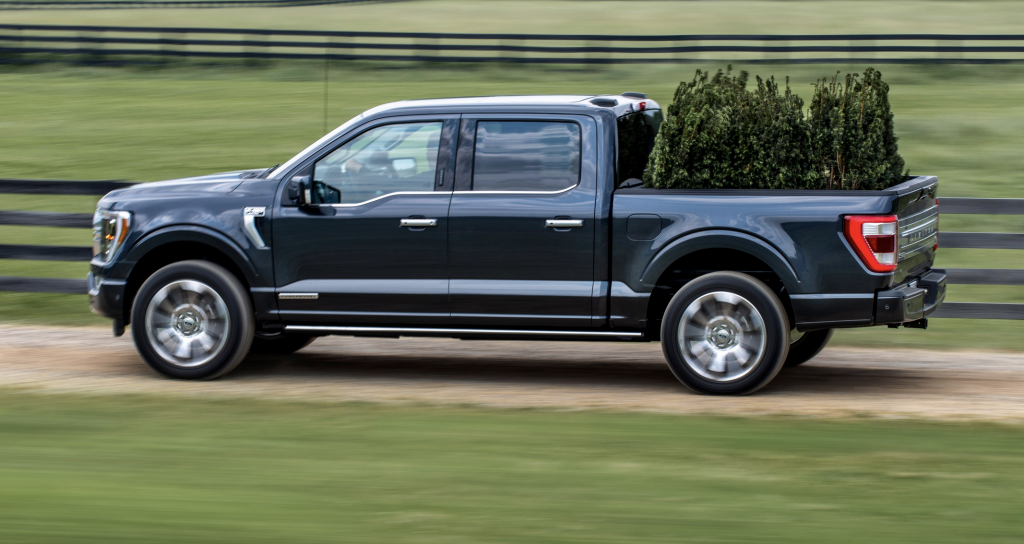 First Look: 2021 Ford F-150 | The Daily Drive | Consumer Guide®