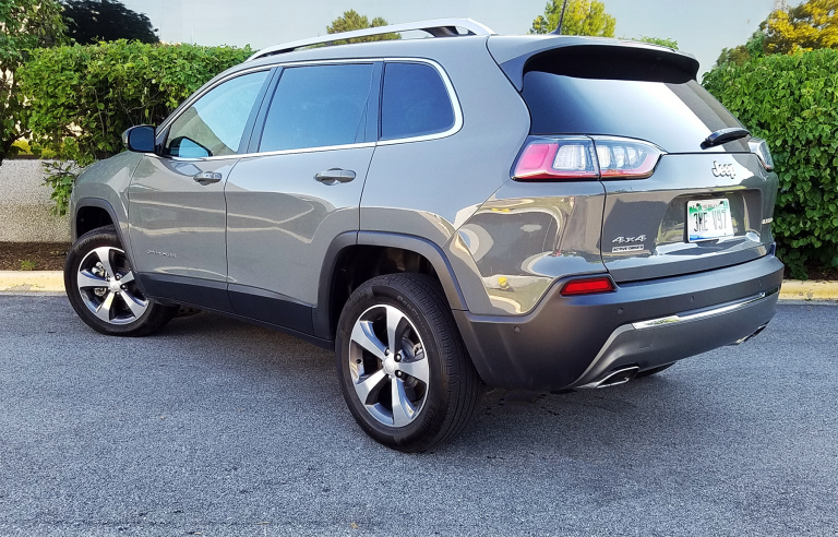 Test Drive: 2020 Jeep Cherokee Limited | The Daily Drive | Consumer Guide®