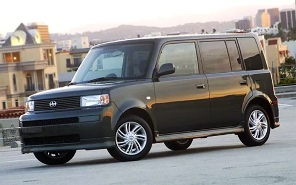 2004 Scion xB: Review Flashback! | The Daily Drive | Consumer Guide®