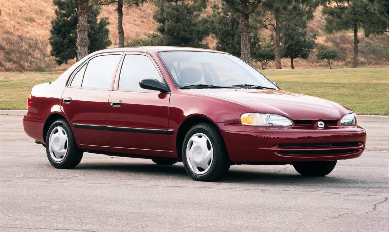 The Forgotten Cars of 2000 (and One Truck) | The Daily Drive | Consumer ...