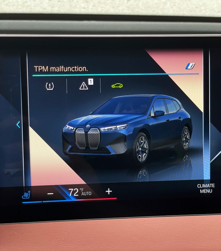 Test Drive: 2023 BMW iX M60 | The Daily Drive | Consumer Guide®