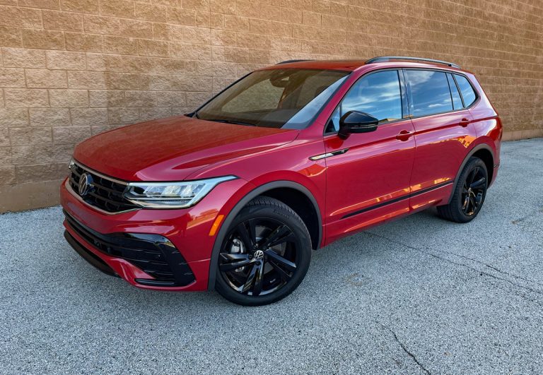 2024 Volkswagen Tiguan SE R-Line Black: Review, Prices, and Specs | The ...