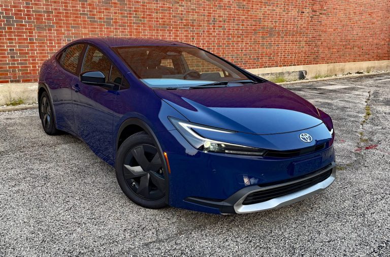 2024 Toyota Prius Prime SE: Review, Prices, and Specs | The Daily Drive ...