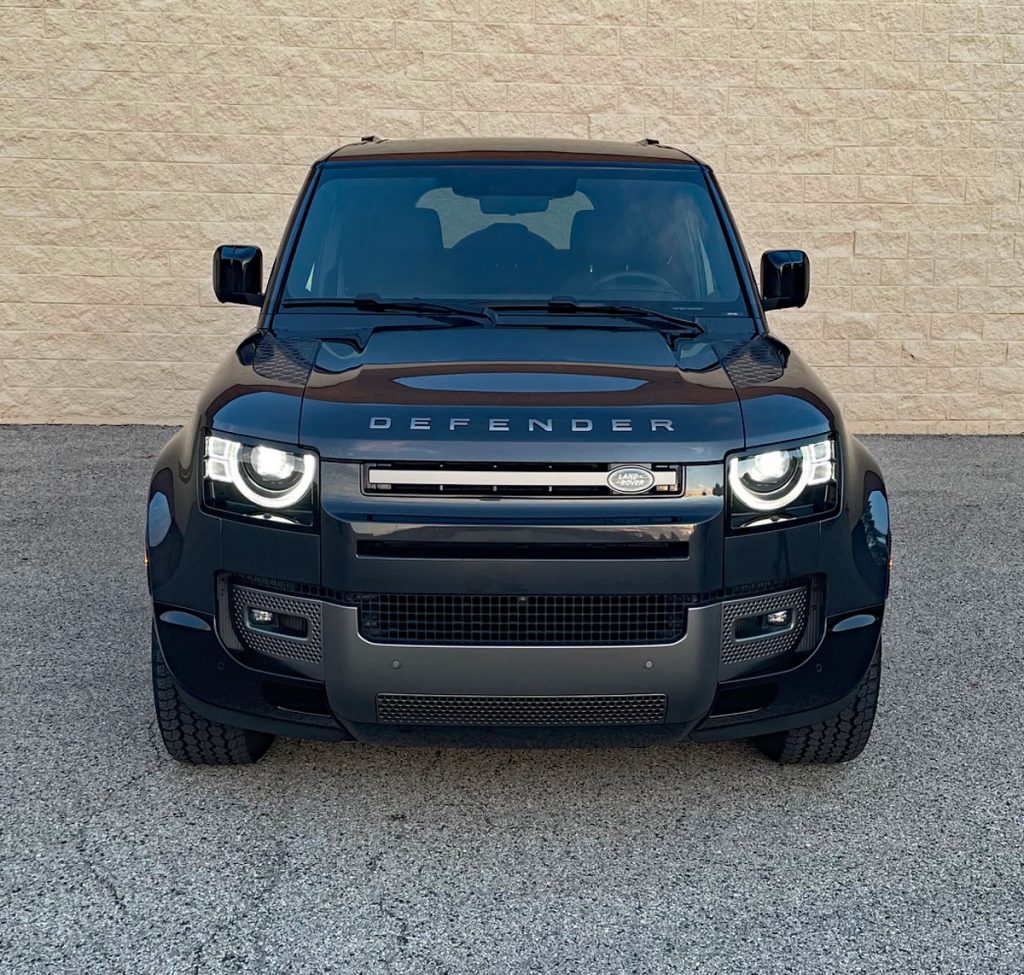 2024 Land Rover Defender 110 X-Dynamic SE: 5 Cool Things | The Daily ...