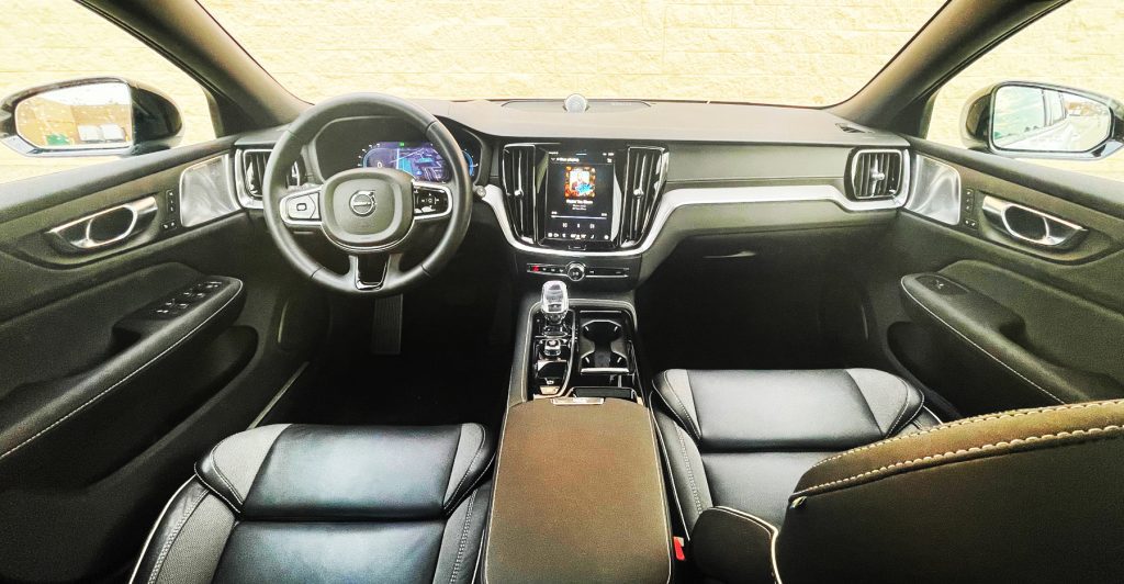2025 Volvo V60 Polestar Engineered: Review, Prices and Specs | The ...