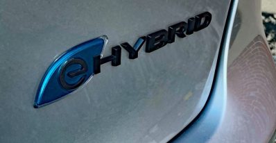 What is a Hybrid? | The Daily Drive | Consumer Guide®