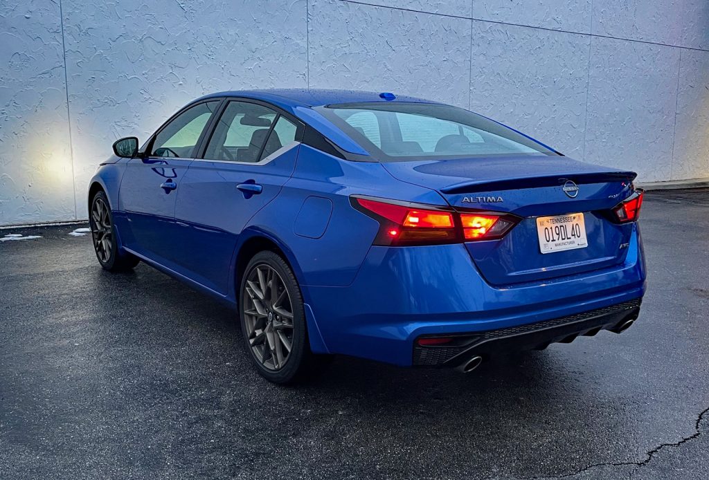 2025 Nissan Altima SR: Review, Prices, and Specs | The Daily Drive ...