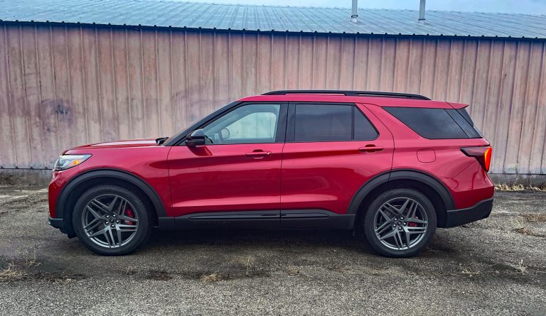 2025 Ford Explorer ST: Review, Prices, and Specs | The Daily Drive ...