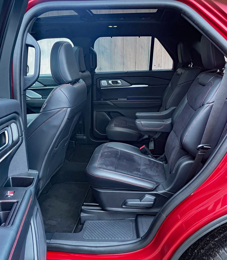 2025 Ford Explorer ST: Review, Prices, and Specs | The Daily Drive ...