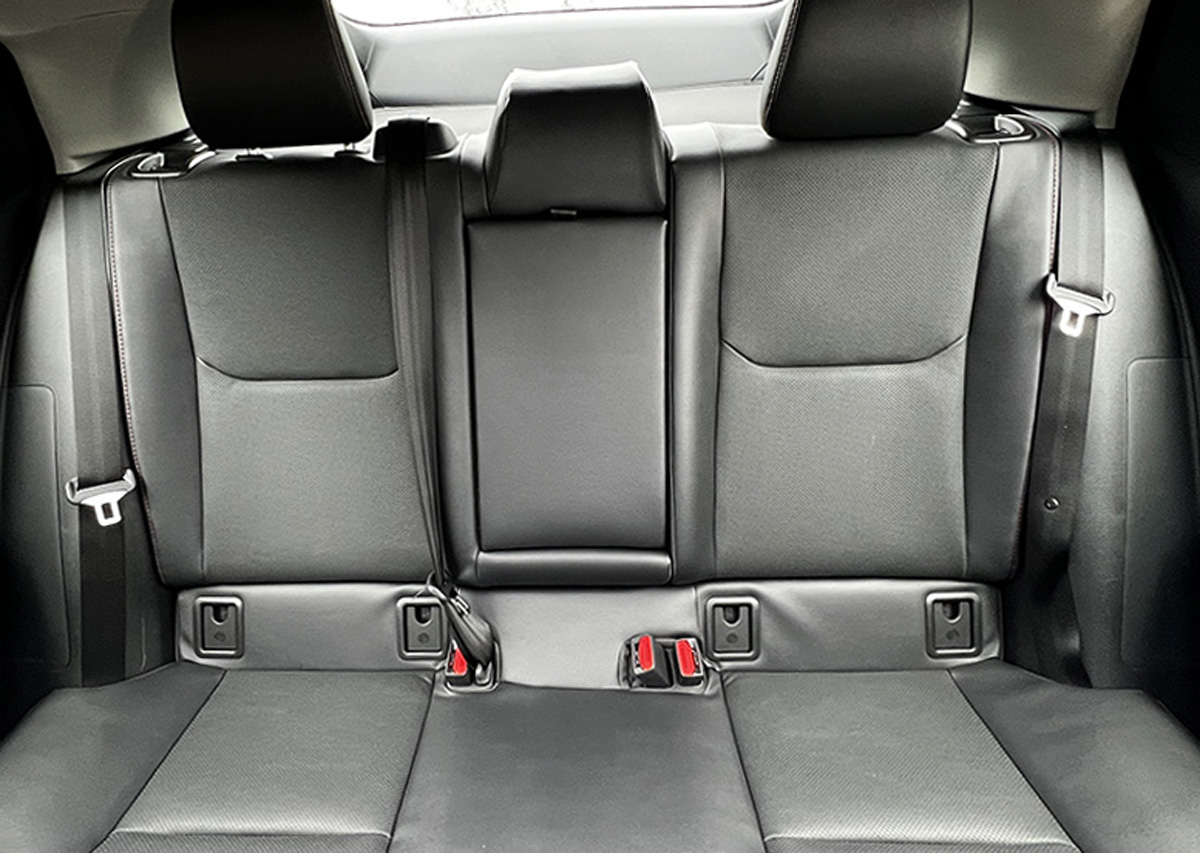 First Spin: 2023 Toyota Prius Prime | The Daily Drive | Consumer Guide®